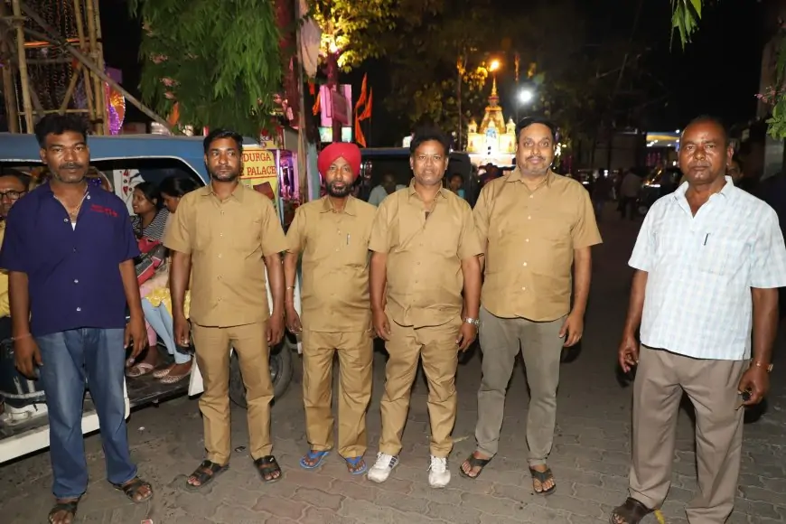 Sakchi Action: जमशेदपुर के साकची में बिना वर्दी टेंपो चालकों पर पुलिस ...